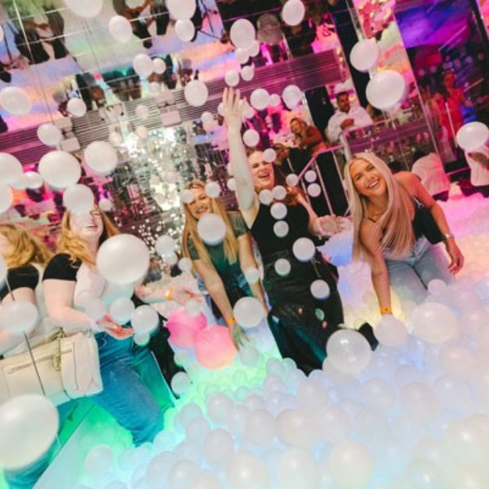 Ball Pit Entry and Drink for Two at Ballie Ballerson | Moonpig