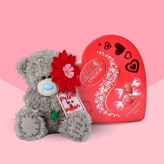 Tatty Teddy Mum in a Million Bear & Lindt Lindor Truffles Heart Box ...