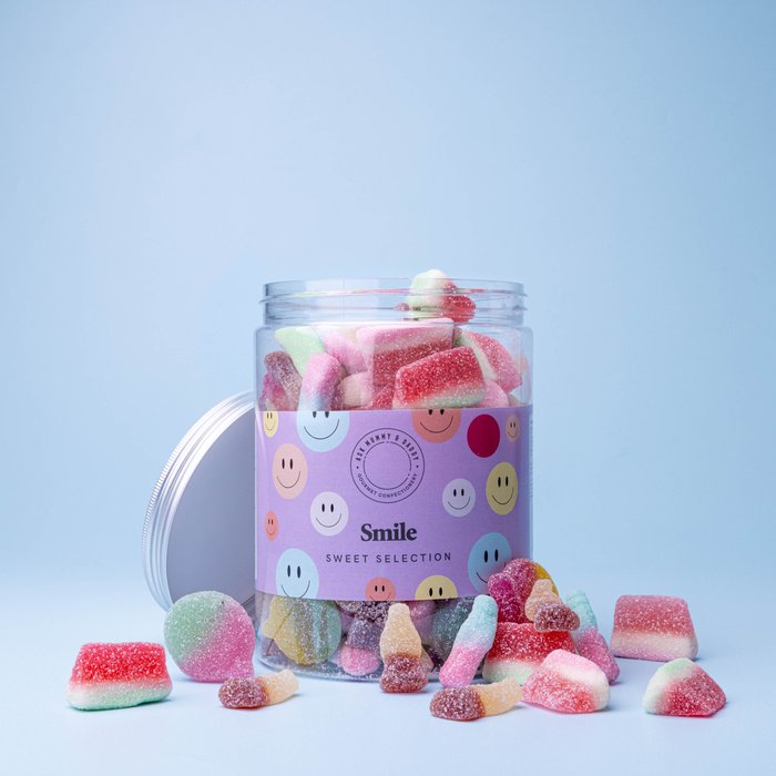 Smile Sweet Selection Tub (1 Litre) | Moonpig