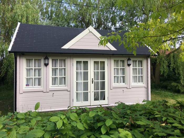 Blockhaus Clockhouse 550 x 400 cm - Wandstarke 44 mm