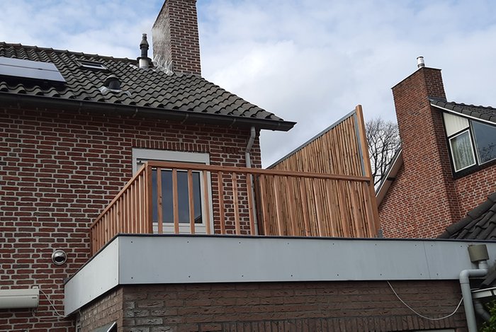 Balustrade tuinhek Lariks Douglas 180 x 99 cm Met 45 mm spijlen