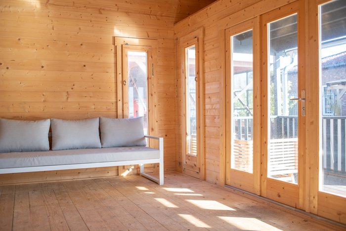 Blockhaus Olaug mit Veranda 550 x 400 + 198 cm