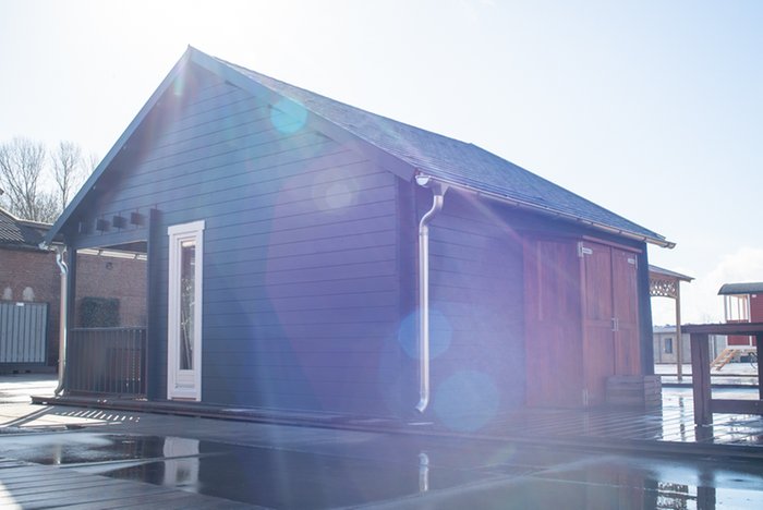 Blockhaus Olaug mit Veranda 550 x 400 + 198 cm