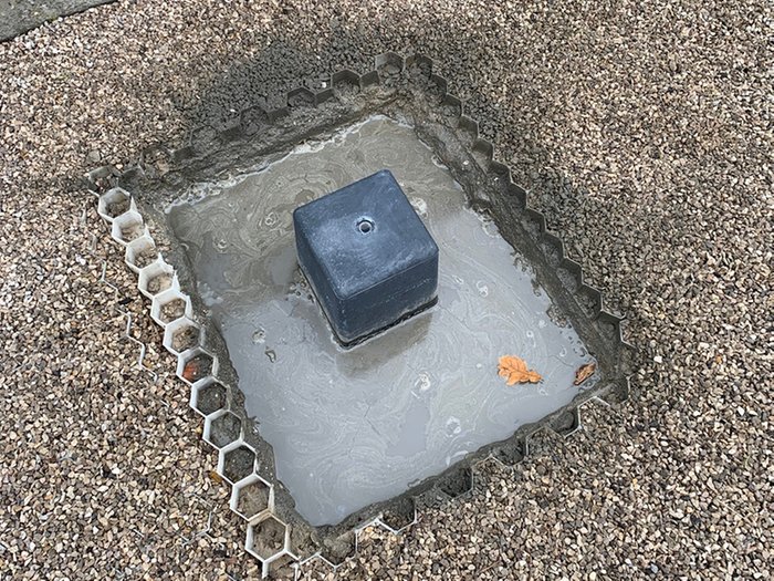 Concrete foundation post - XL for M20 Plates