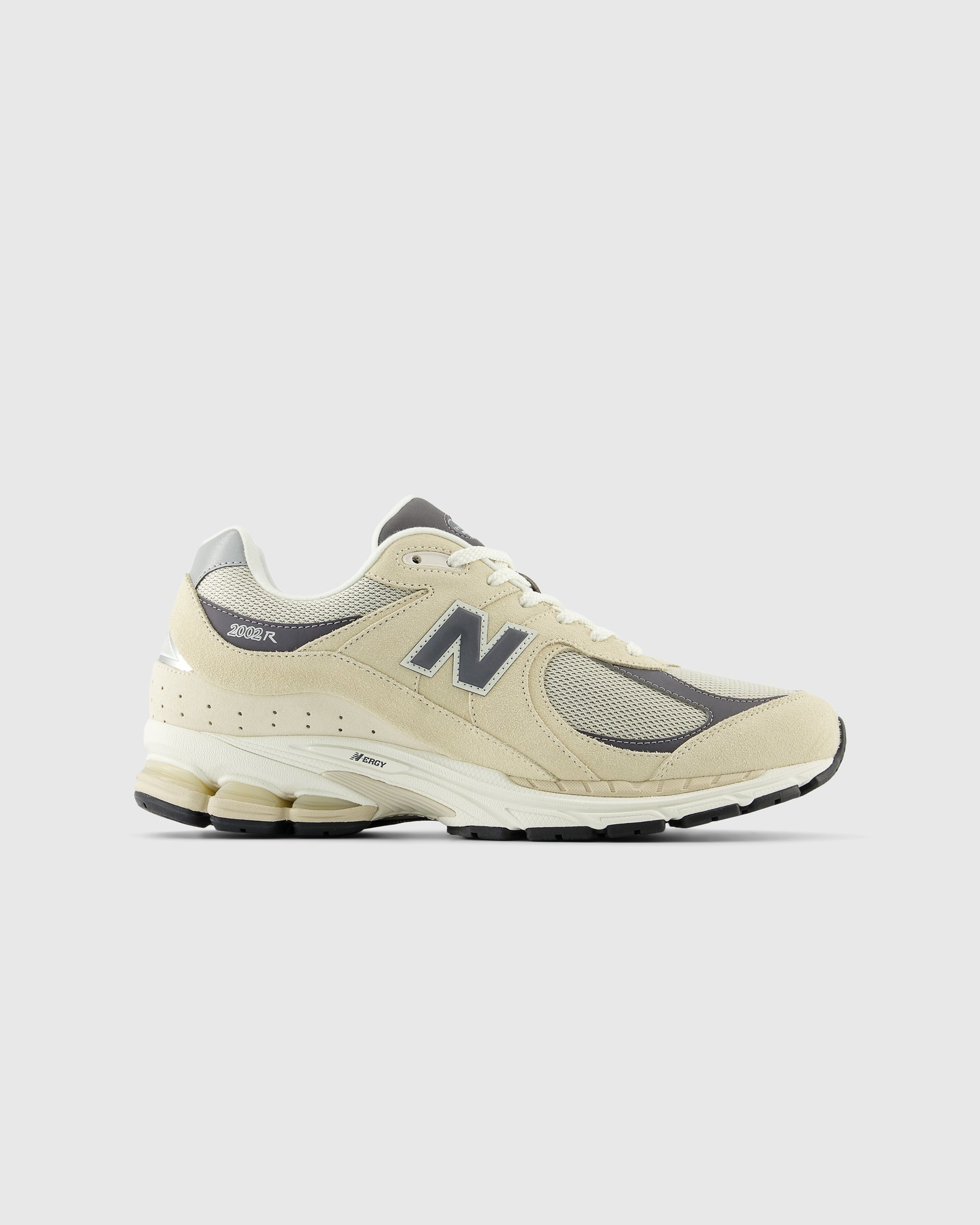New Balance – M2002RFA Sandstone | Highsnobiety Shop