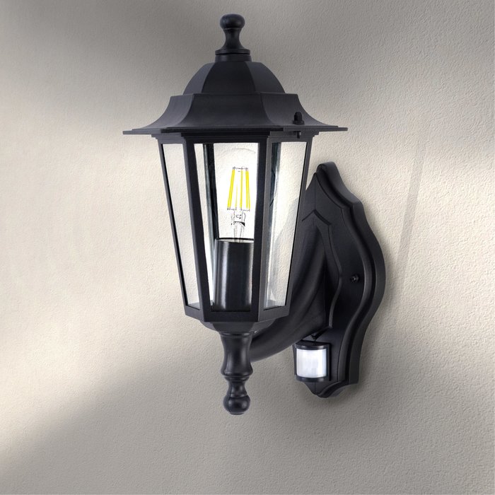 Outdoor Lamp With Sensor - Black Classic - E27 Fitting - IP44