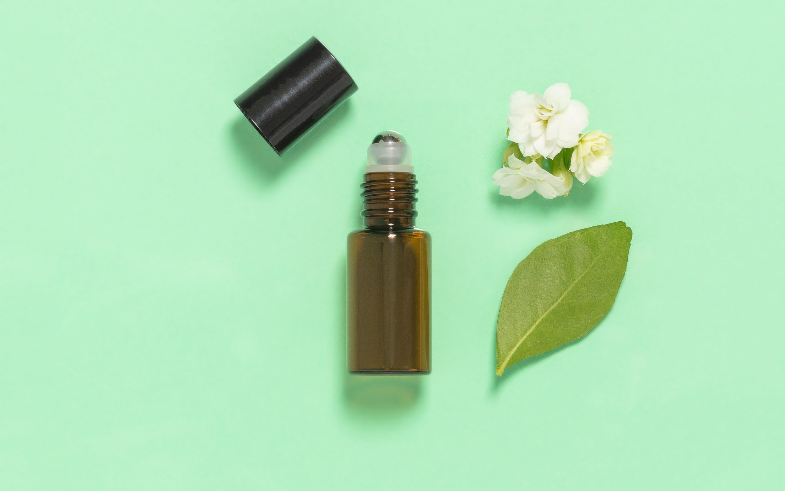 Amber glass 5 ml roll-on bottle with steel ball - Aroma-Zone