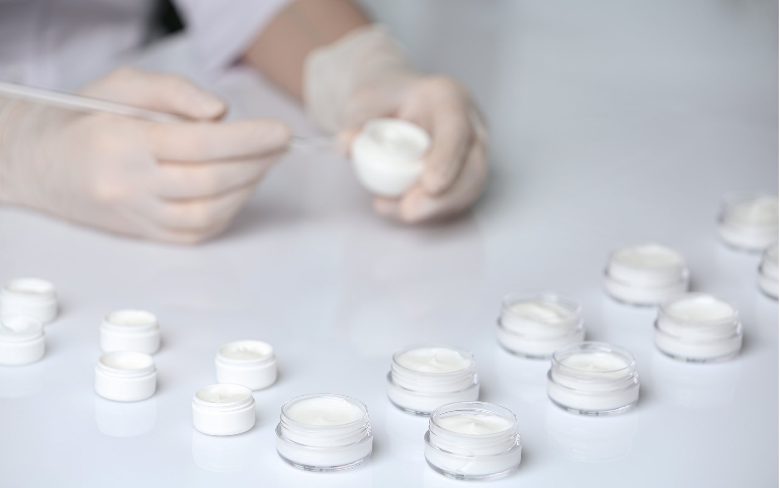 Atelier cosmétique Clés de la formulation - Formuler une crème visage ...