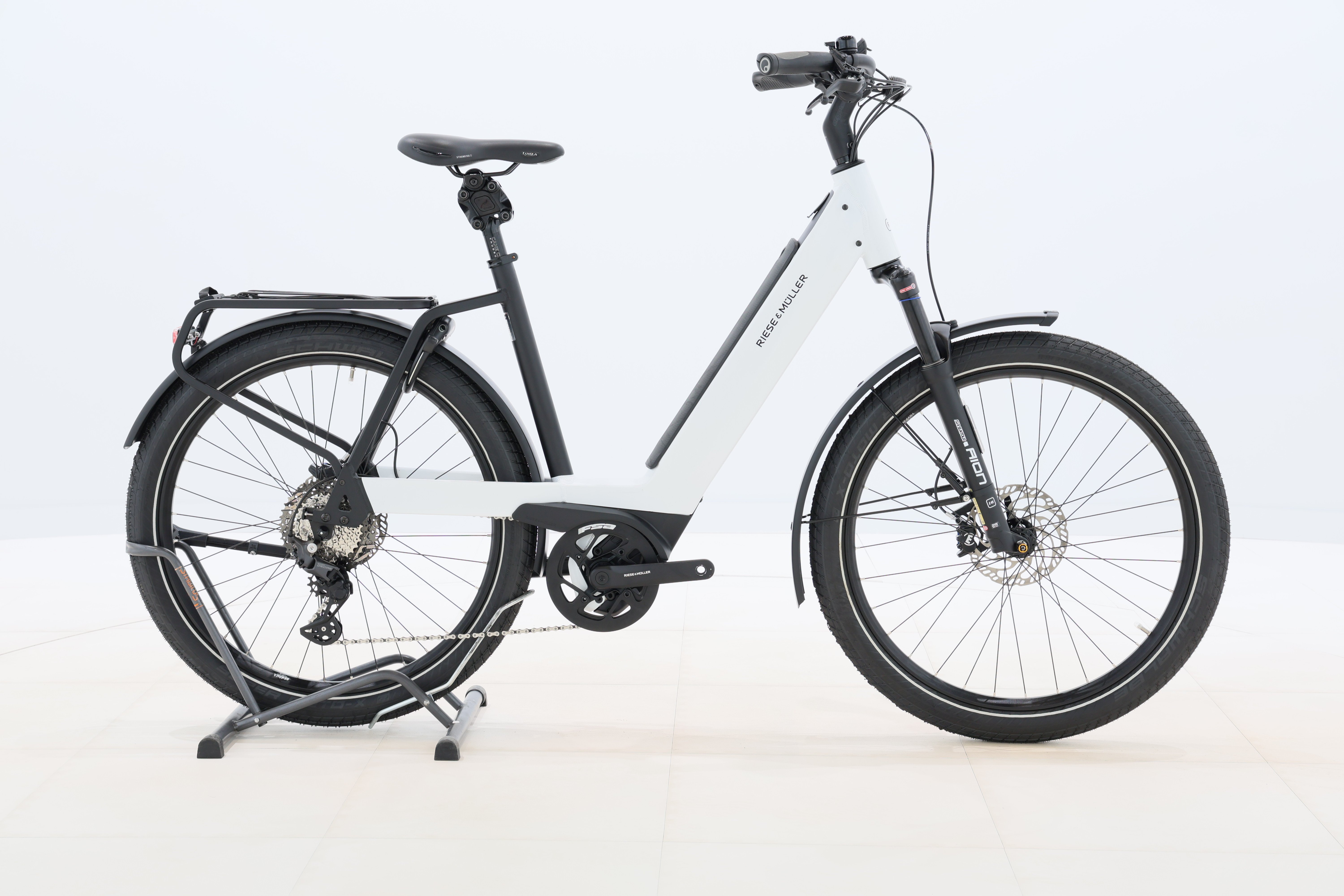 Riese & Müller NEVO3 GT TOURING 625 - 2024 | JobRad® Loop